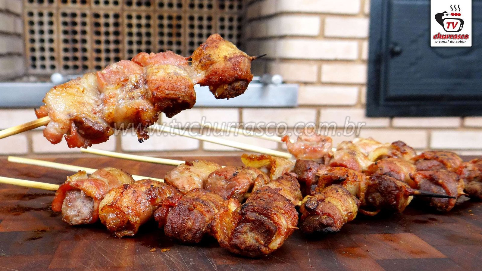 Como Fazer Espetinho Medalhão de Contra Filé – Tv Churrasco | TV Churrasco